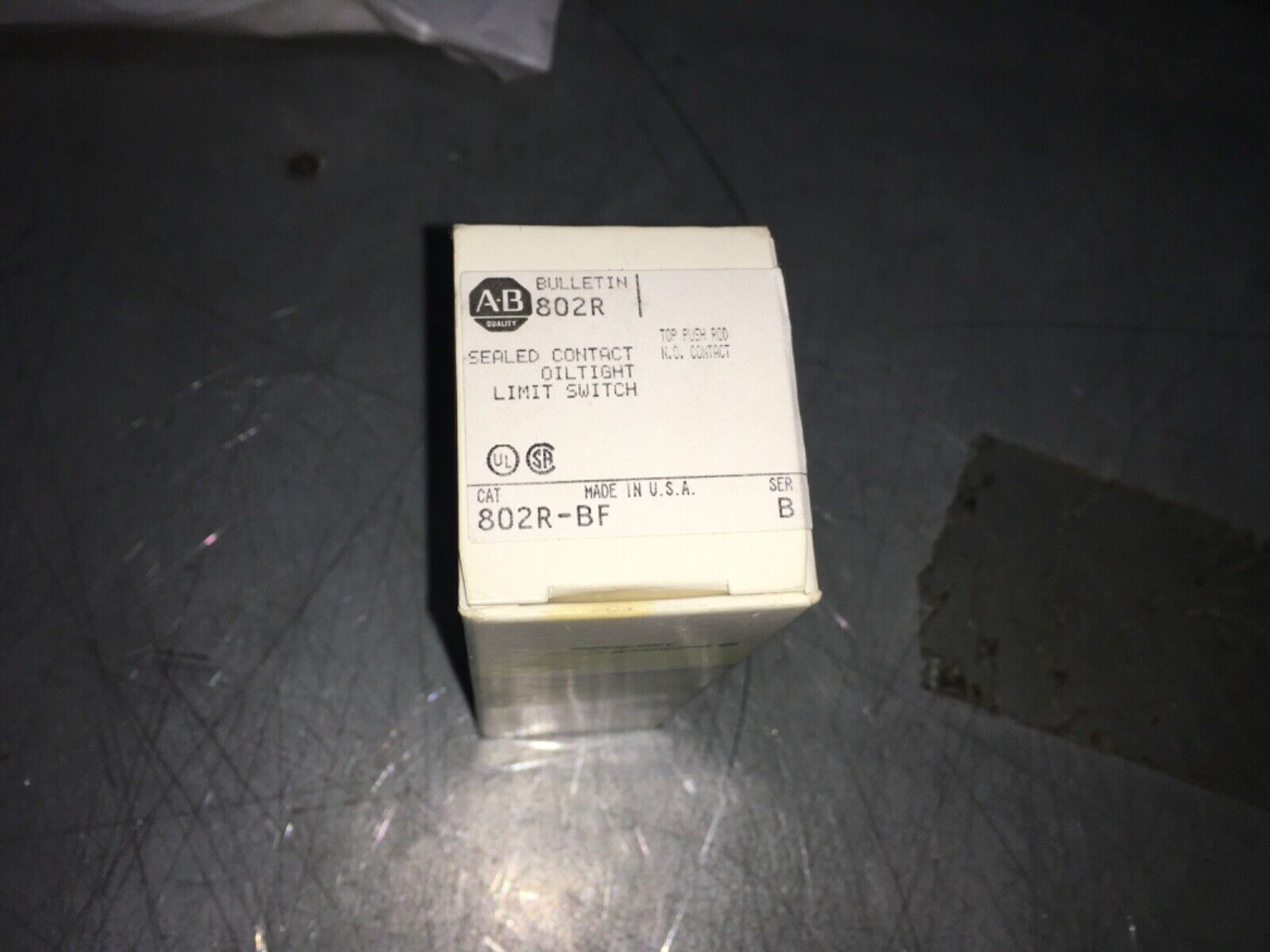Allen Bradley Sealed Contact oil tight limit Switch, NIB, 802R-BF, SER ...